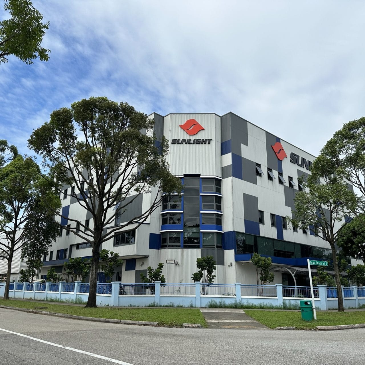 Sunlight Paper Products Pte Ltd – Tissue Products Supplier